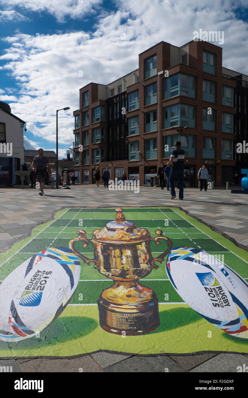 Gloucester docks sculpture hi-res stock photography and images - Alamy