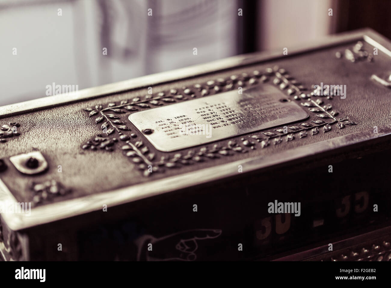 Vintage cashier hi-res stock photography and images - Alamy