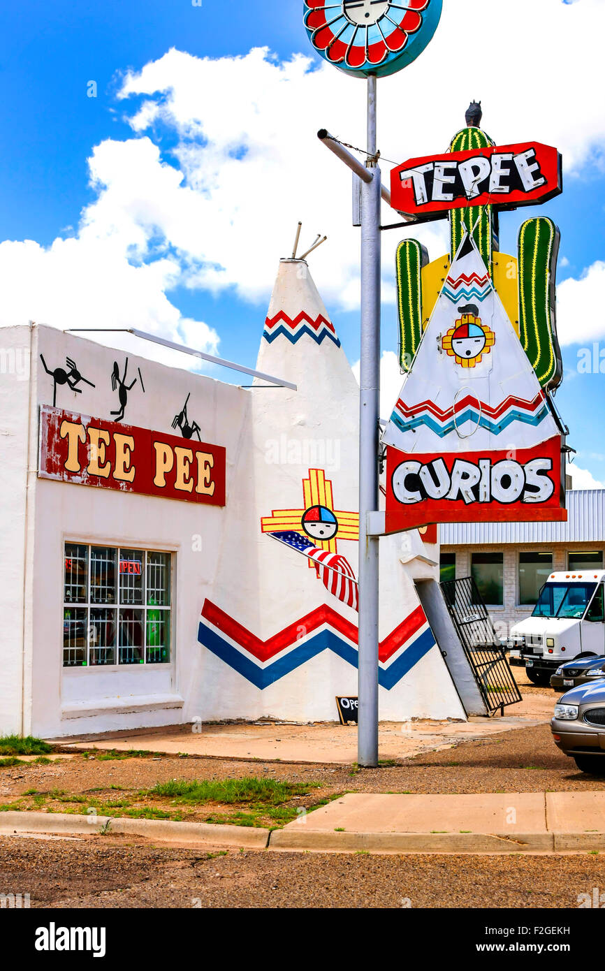The Tee Pee Curios store in Tucumcari NM Stock Photo - Alamy