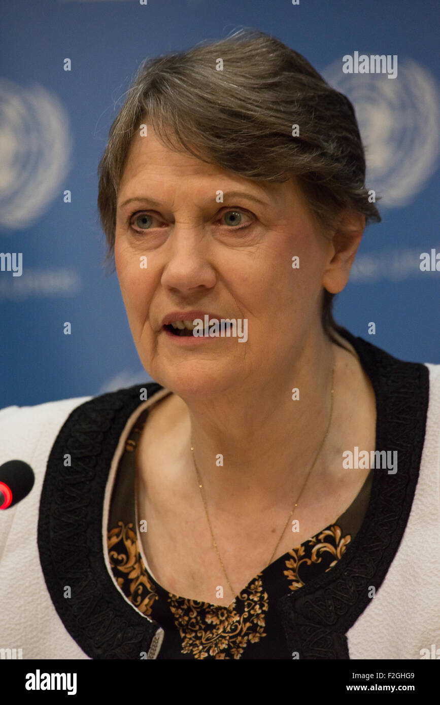 Helen clark goals hi-res stock photography and images - Alamy