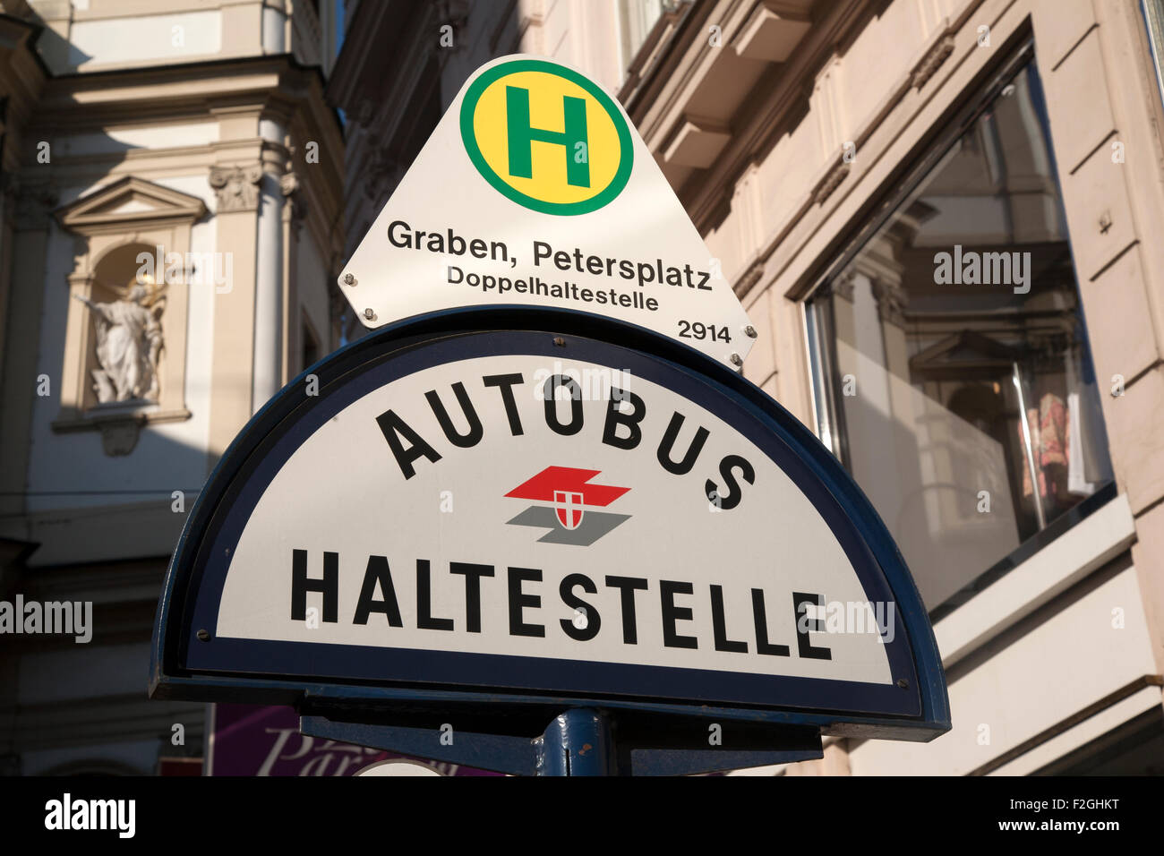 Bus Stop in Graben Street, Vienna, Austria Stock Photo - Alamy
