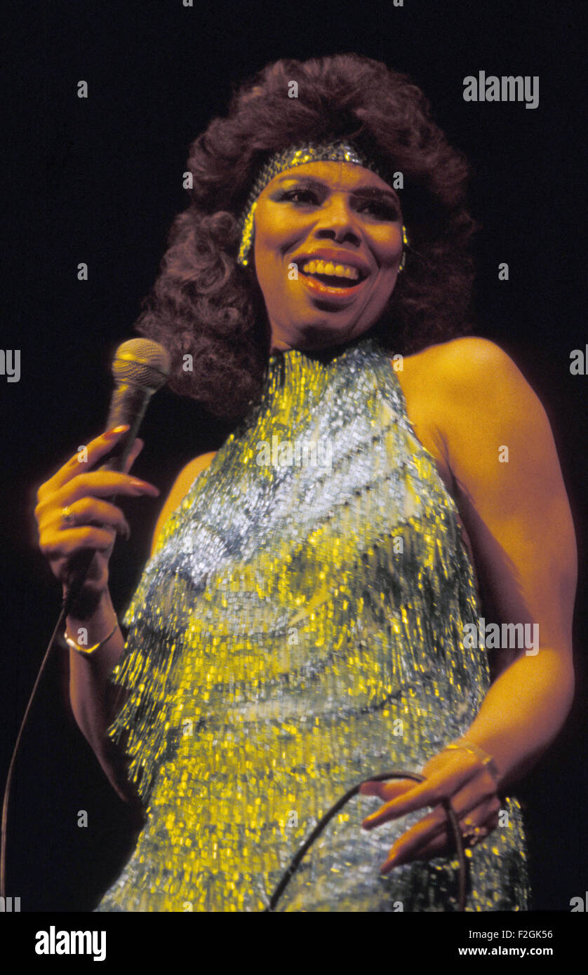 Millie singer hi-res stock photography and images - Alamy