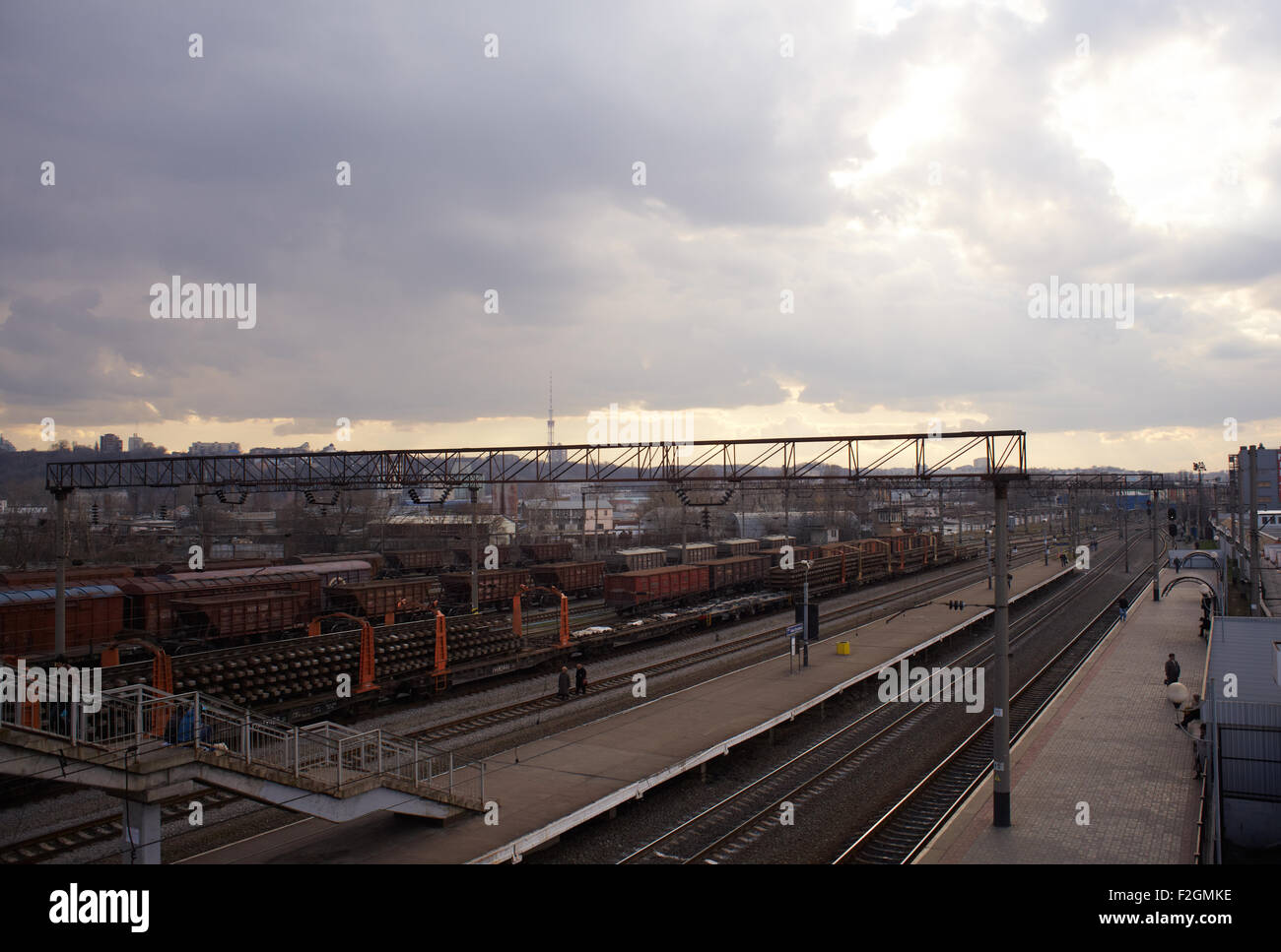 Kiev train station hi-res stock photography and images - Alamy