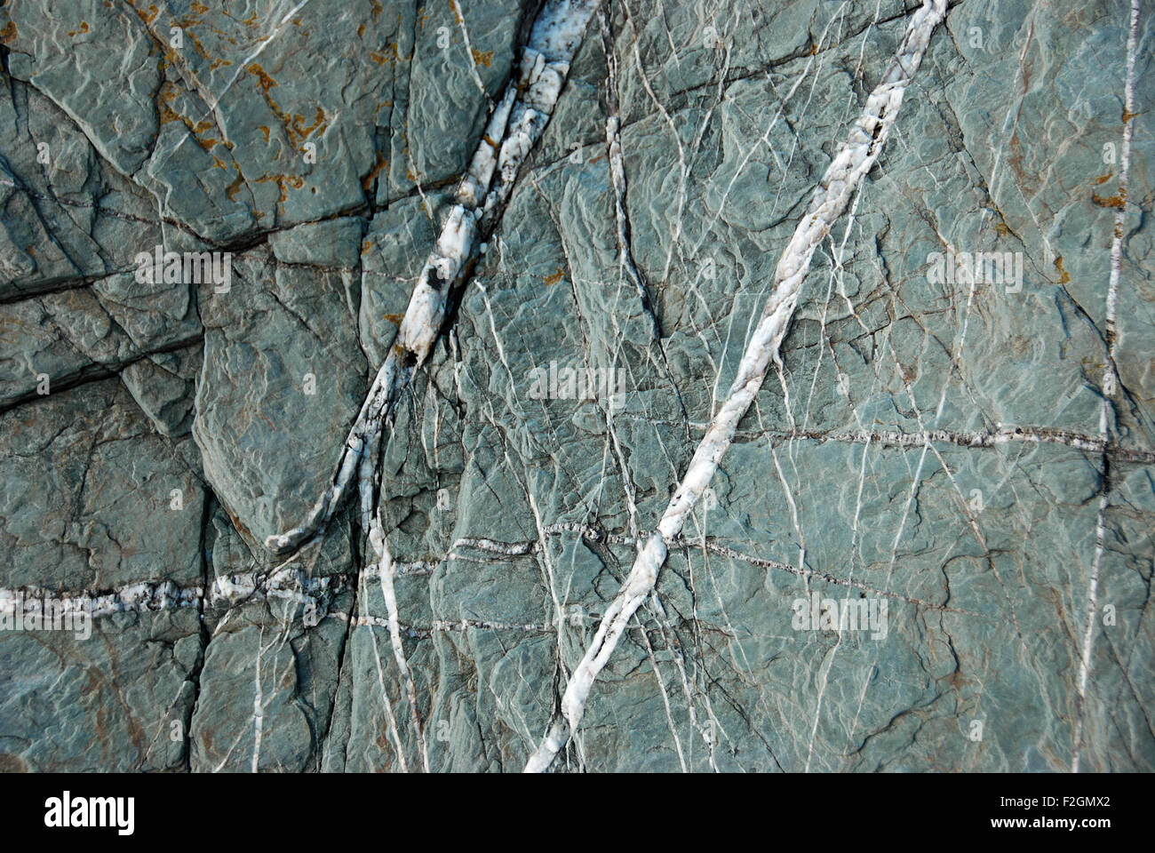 Striated rock face hi-res stock photography and images - Alamy