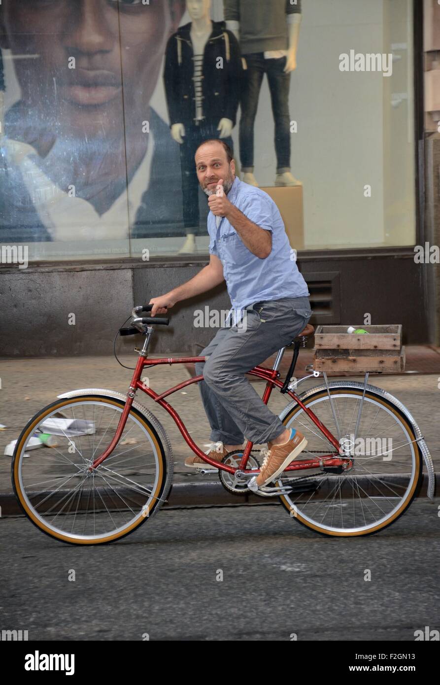 H jon benjamin hi-res stock photography and images - Alamy