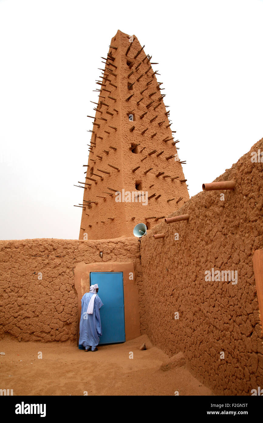 Mud mosque in Agadez, Niger Stock Photo - Alamy