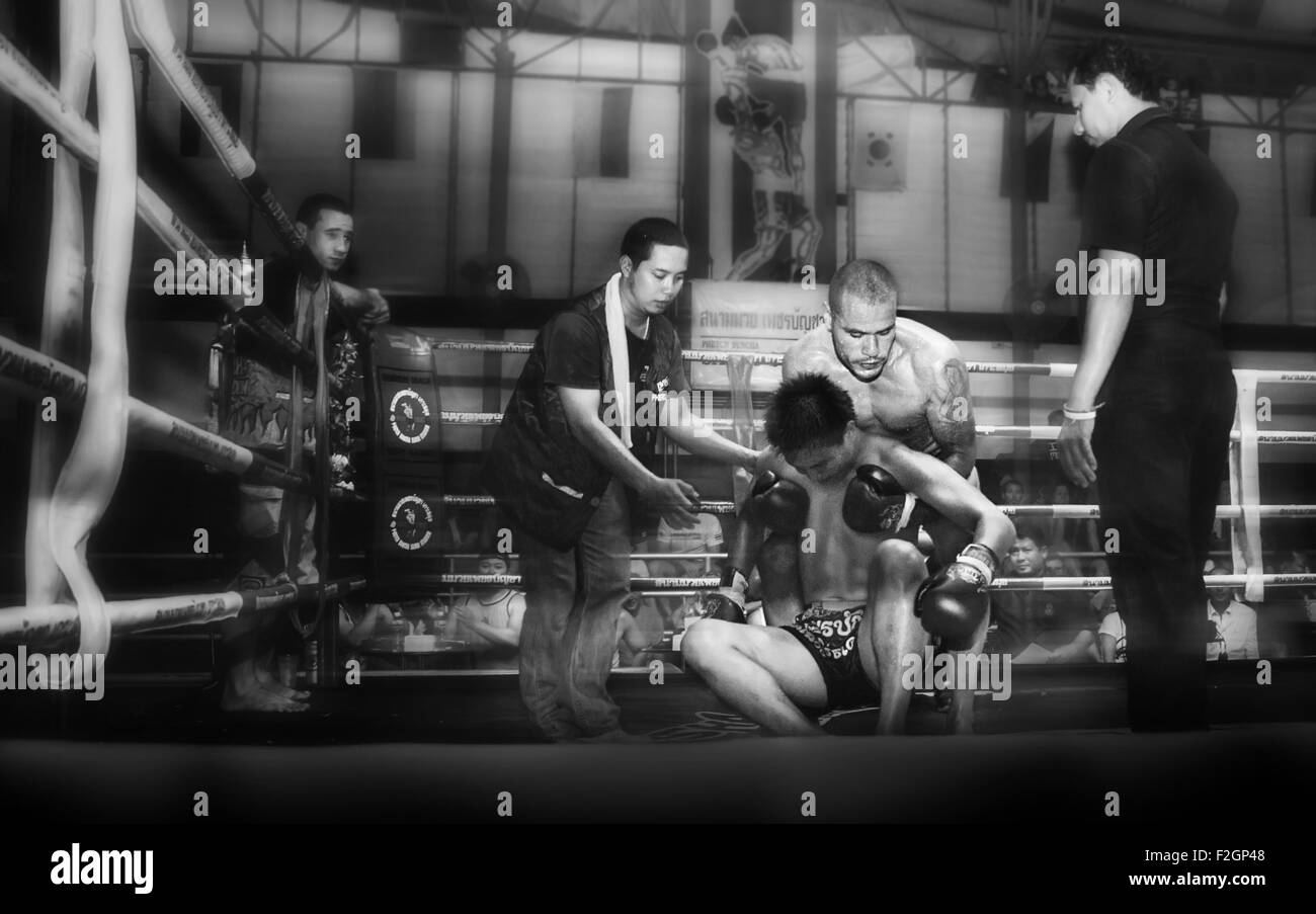 Muay Thai fight in Thailand boxing stadium Stock Photo - Alamy
