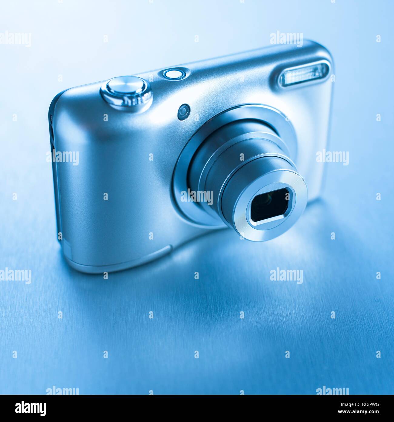 Digital camera hi-res stock photography and images - Alamy
