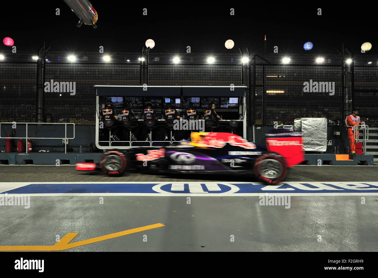 Singapore. 18th Sep, 2015. Team Infiniti Red Bull driver Daniel ...