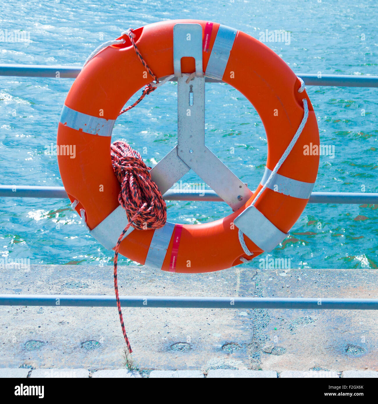 Emergency lifebelt hi-res stock photography and images - Alamy