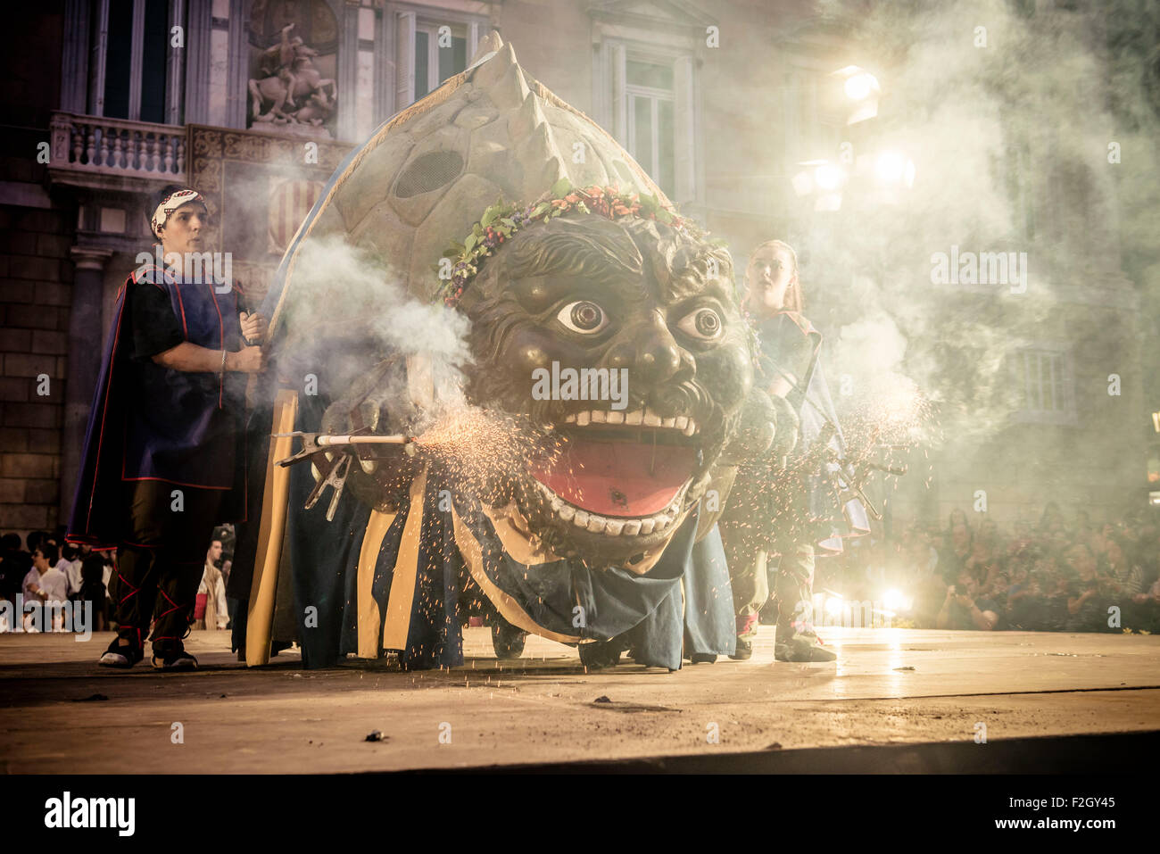 Barcelona, Spain. September 18th, 2015: The 'Tarasca of Barcelona ...