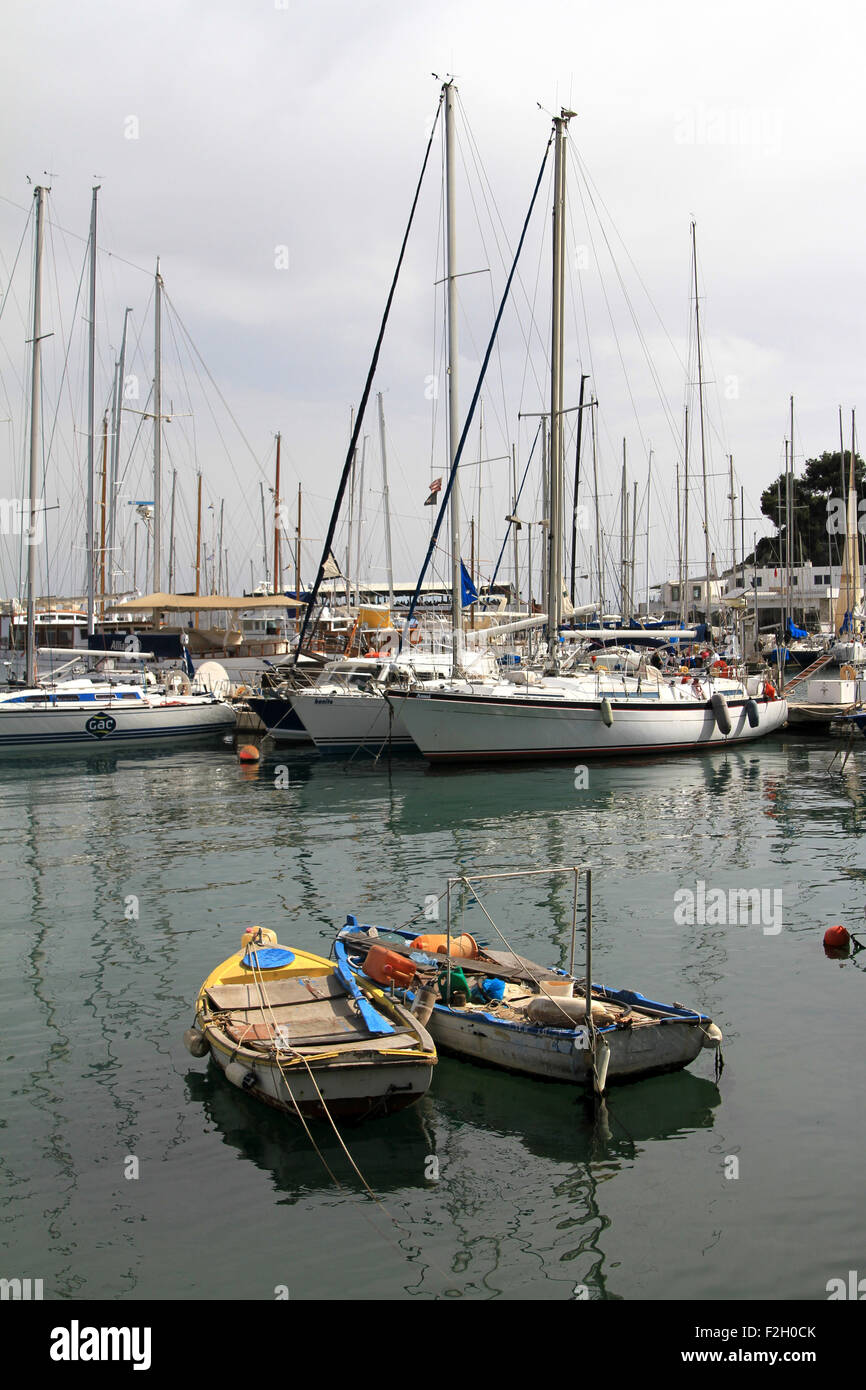 Port city of Piraeus Stock Photo - Alamy