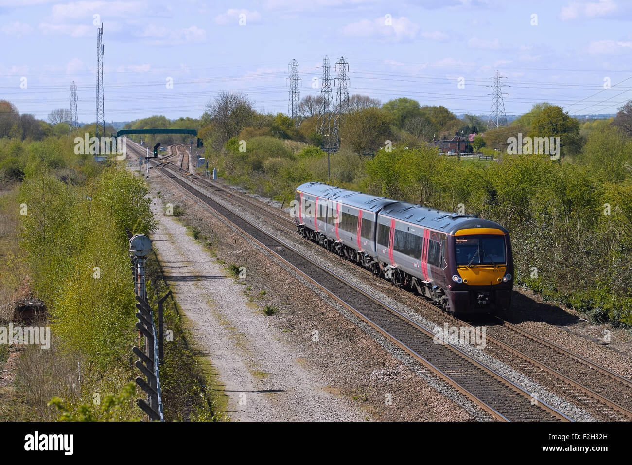 Arriva Cross Country class 170 no 170 102 passes through Stenson ...
