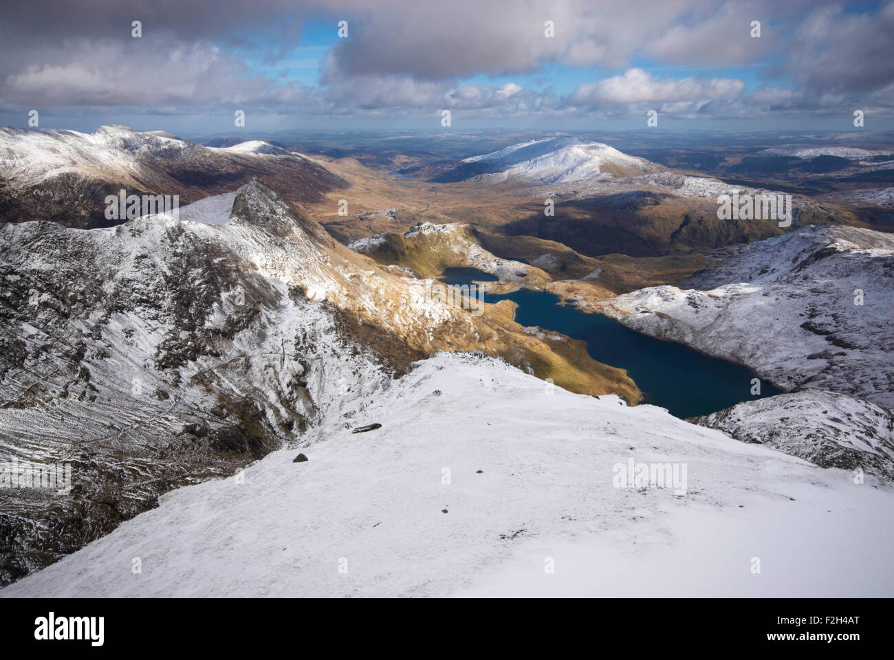 Snowdonia national park winter hi-res stock photography and images - Alamy