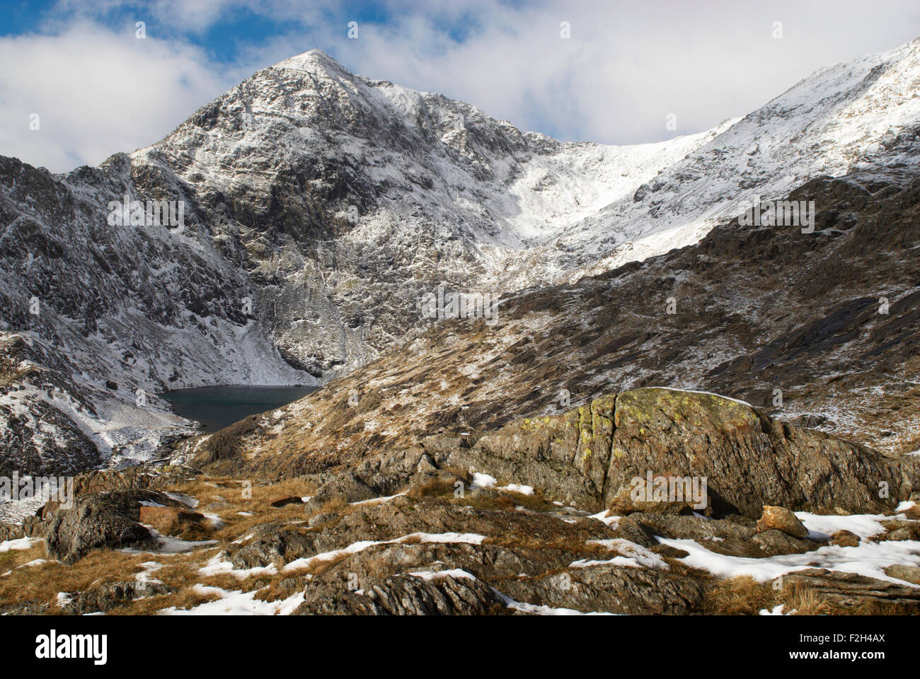 View of the snow covered summit of Snowdon in Snowdonia National Park ...