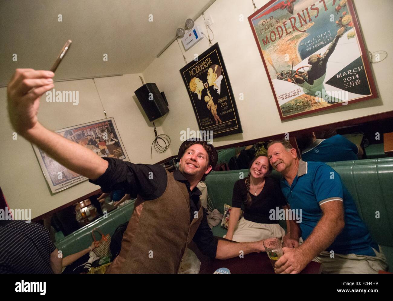 Self translation hi-res stock photography and images - Alamy