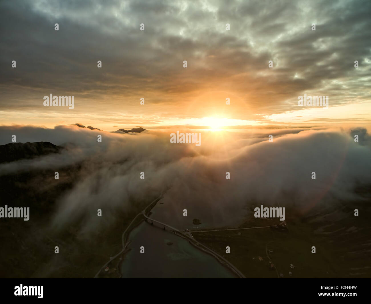 Midnight sun above clouds on hi-res stock photography and images - Alamy
