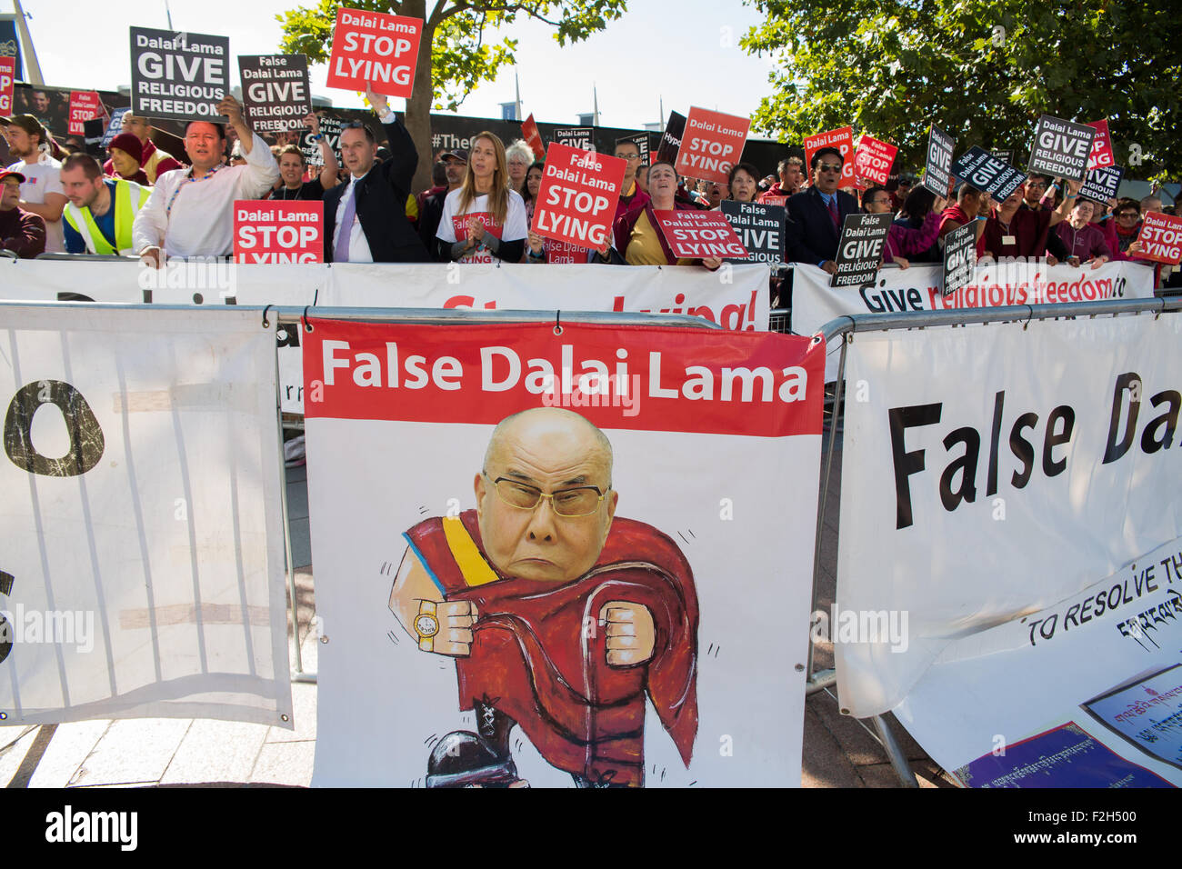 Segregation signs uk hi-res stock photography and images - Alamy