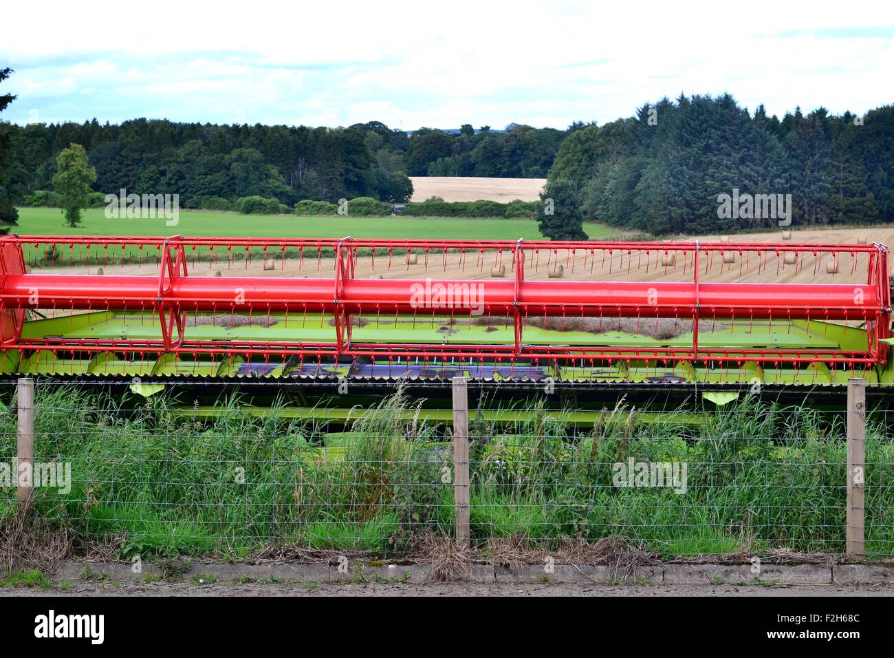 Combine harvester attachment Stock Photo - Alamy