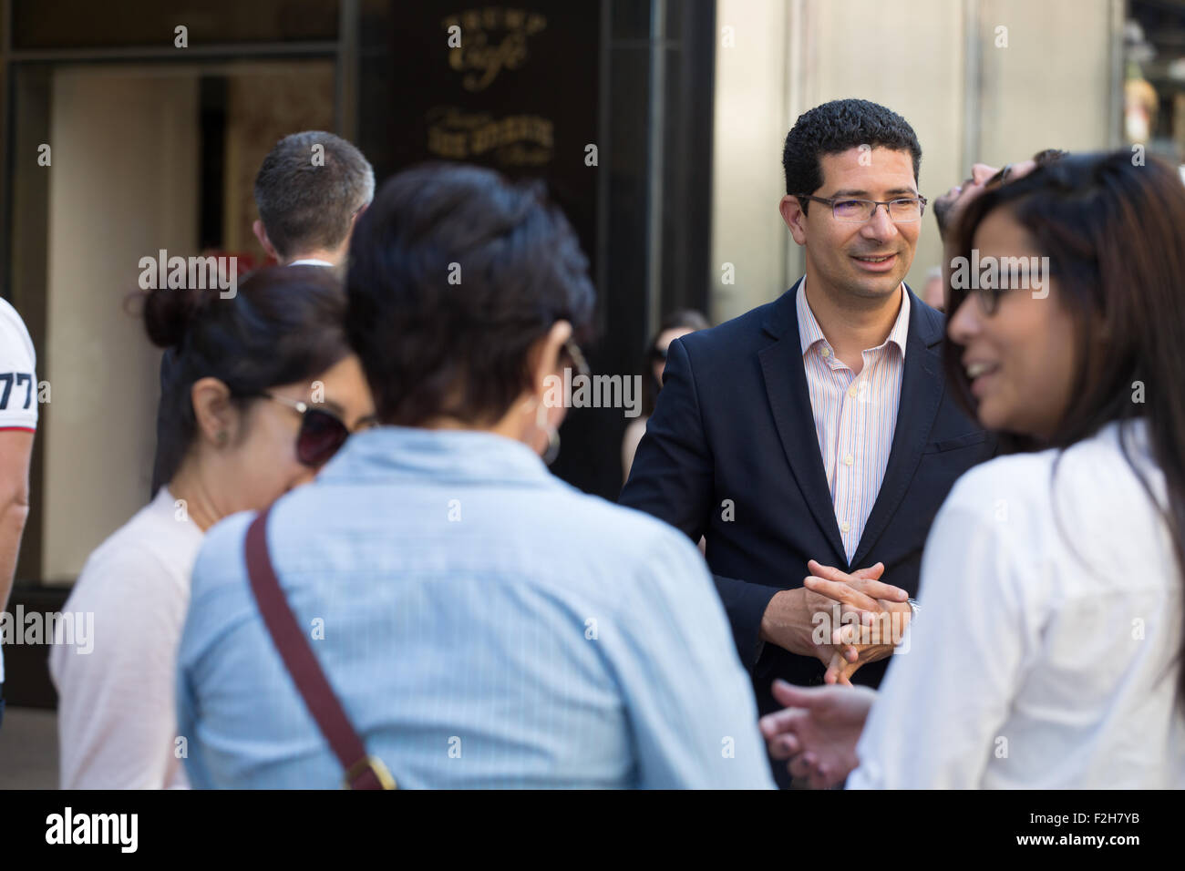 Spanish reporter hi-res stock photography and images - Alamy