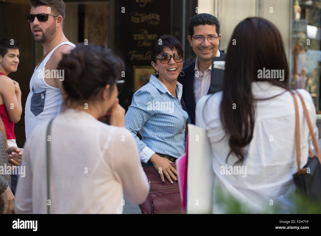 Reporter, Spanish, Rally, New York City, Phone, Picture, Man Stock ...