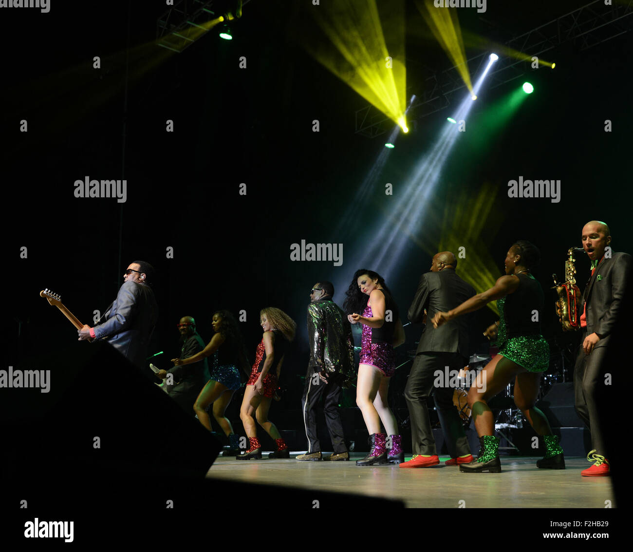 Charlie wilson gap band hi-res stock photography and images - Alamy