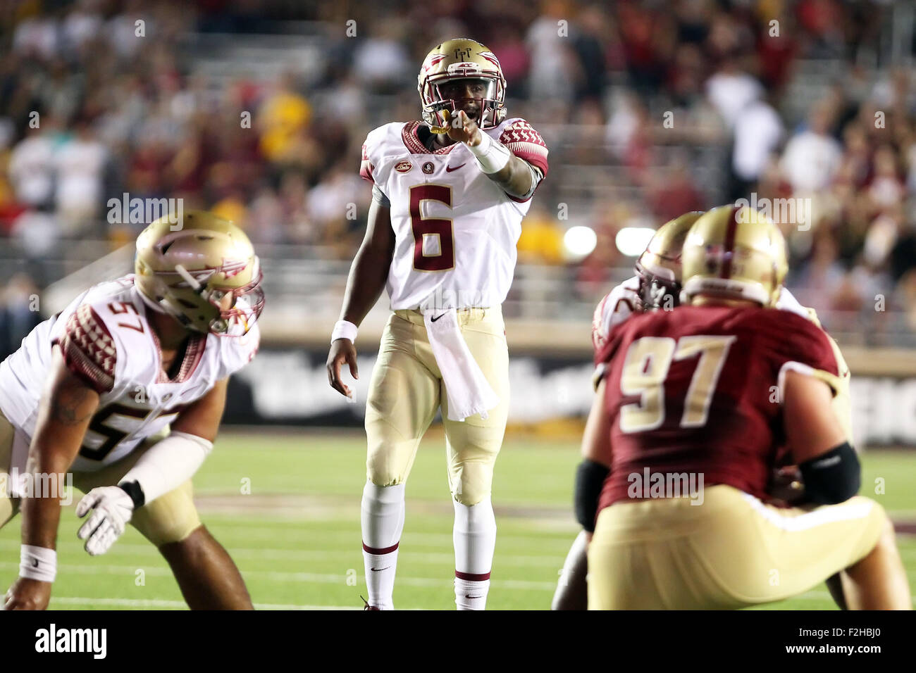 September 18, 2015; Chestnut Hill, MA, USA; Florida State Seminoles ...