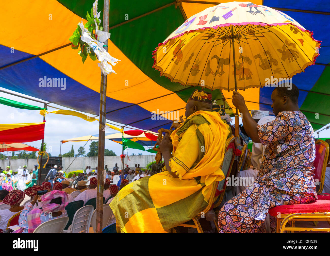 African traditional ruler hi-res stock photography and images - Alamy
