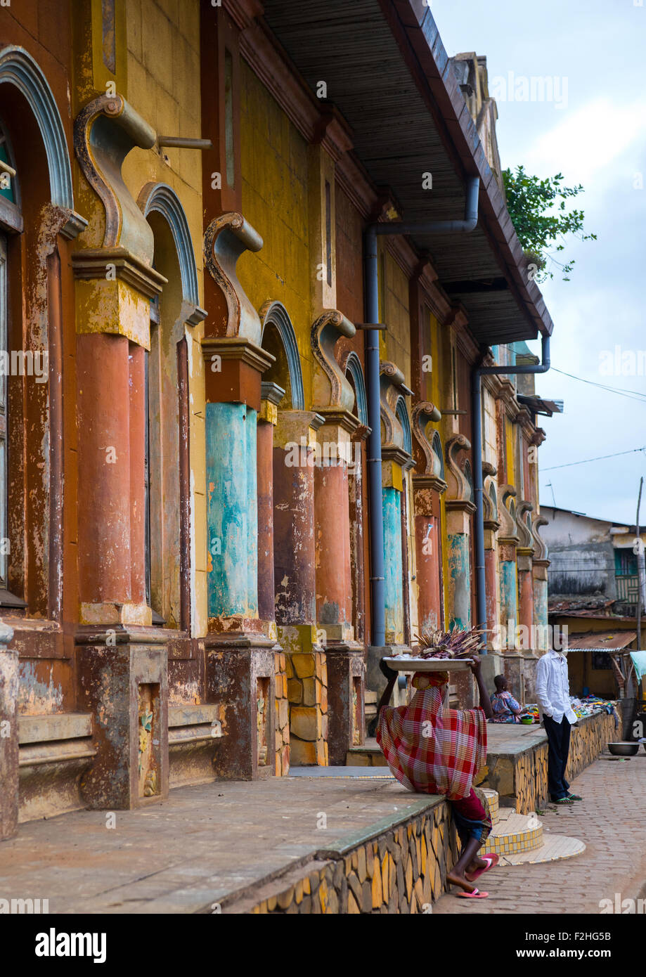 Benin, West Africa, Porto-Novo, multicoloured great mosque Stock Photo ...
