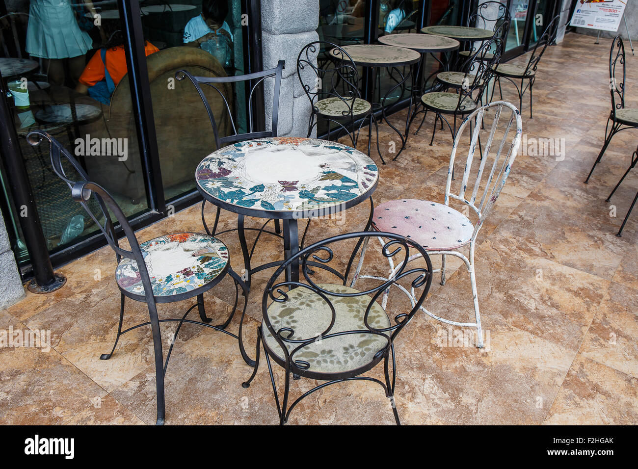 Chair Coffee Shop Stock Photo - Alamy