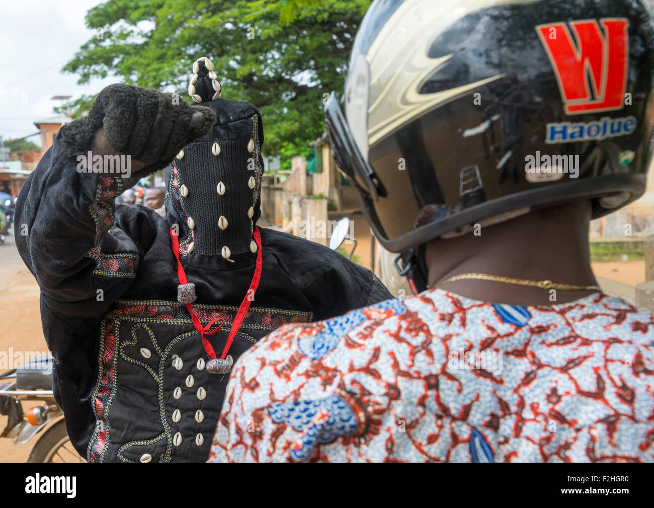 Benin, West Africa, Porto-Novo, egoun egoun spirit of the deads asks ...