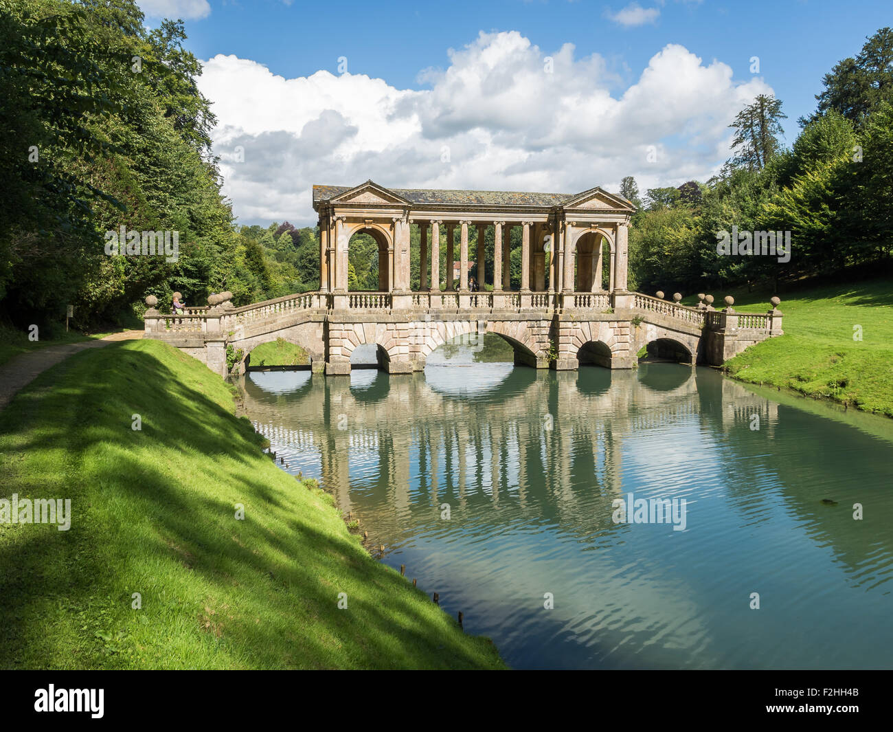 English palladian architecture hi-res stock photography and images - Alamy