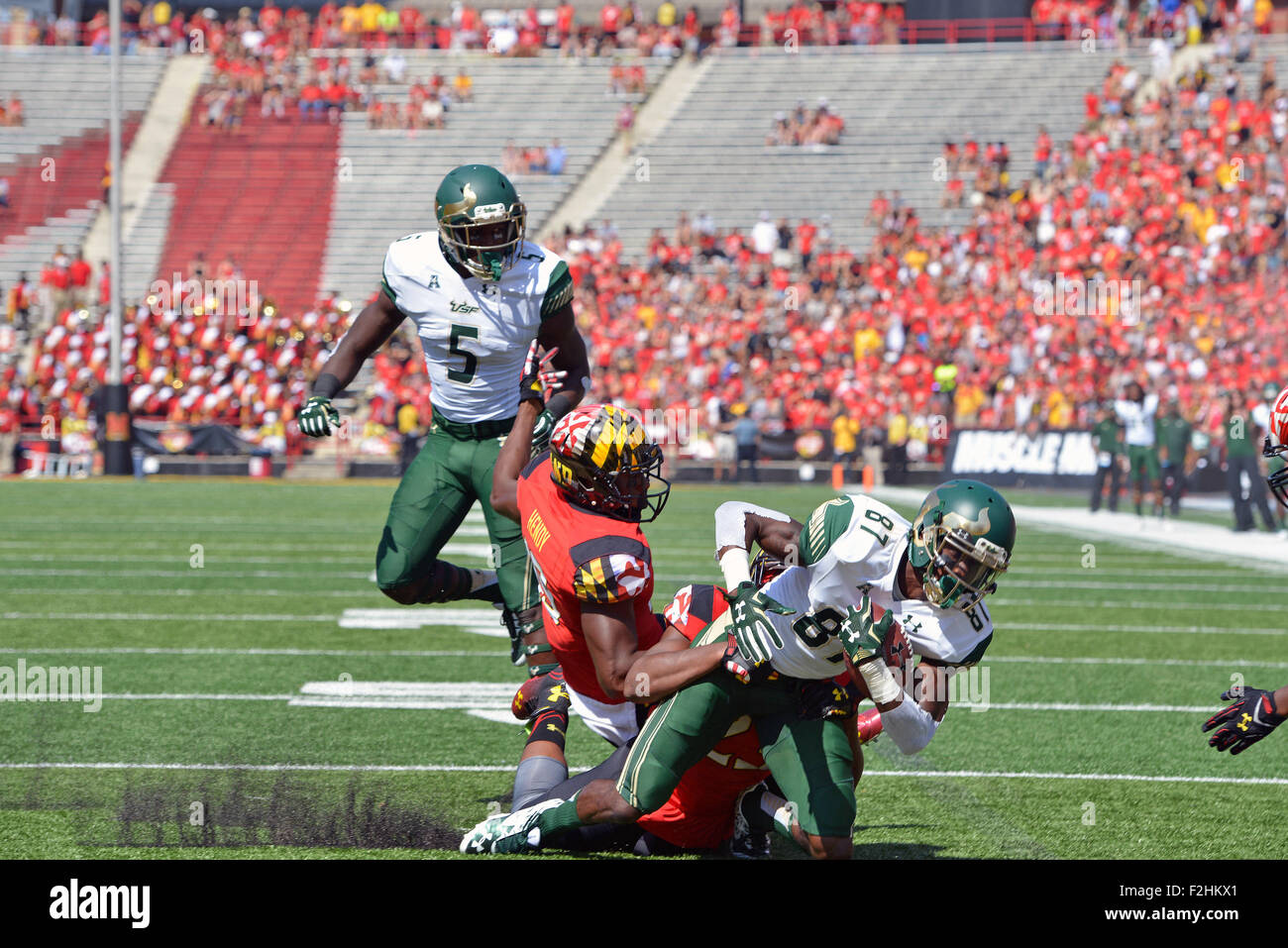 College Park, Maryland, USA. 19th Sep, 2015. South Florida Bulls wide ...