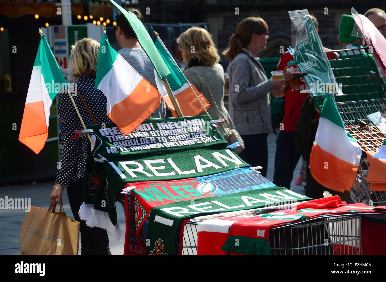 Cardiff r hi-res stock photography and images - Alamy