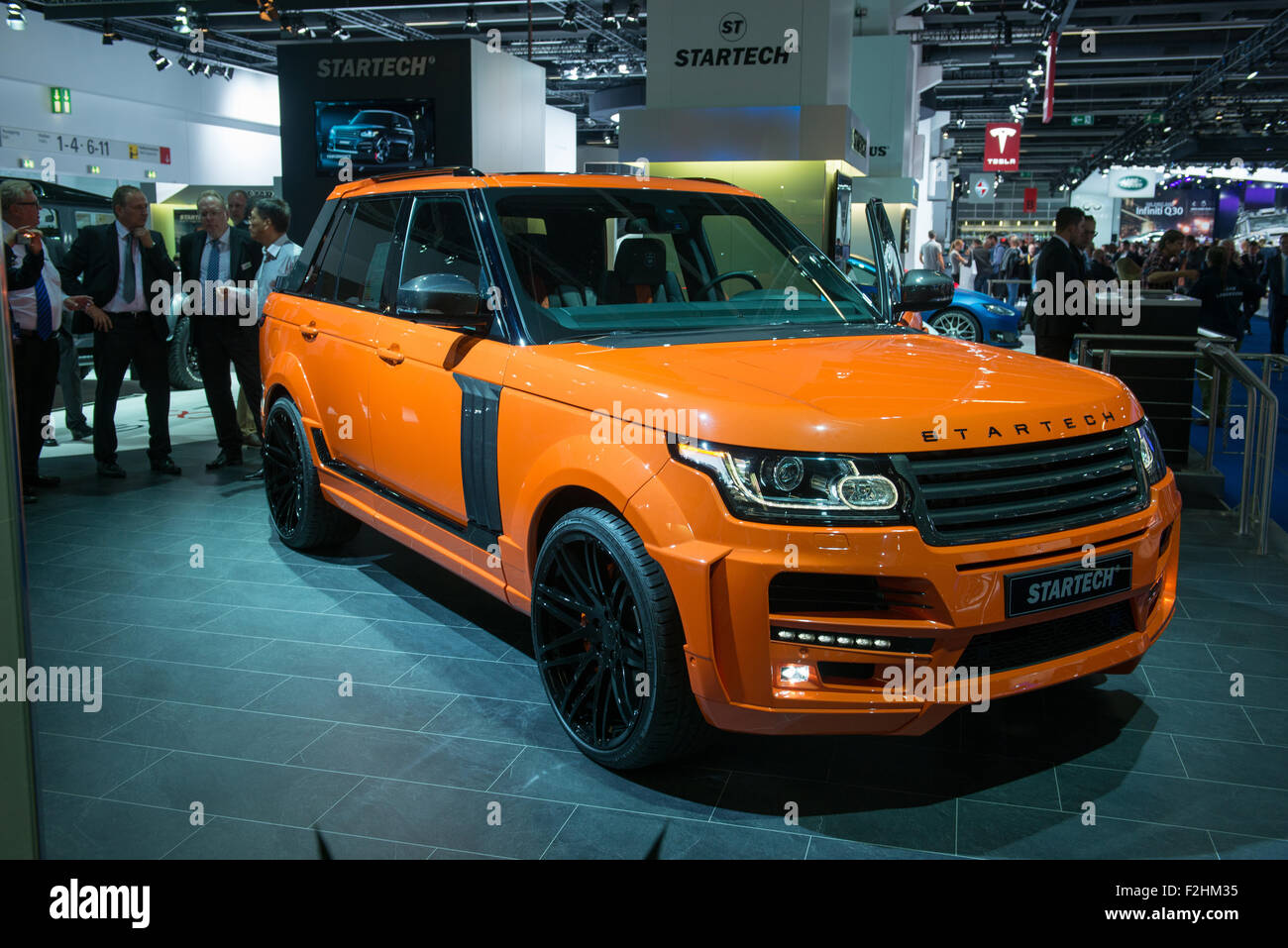 Startech hi-res stock photography and images - Alamy