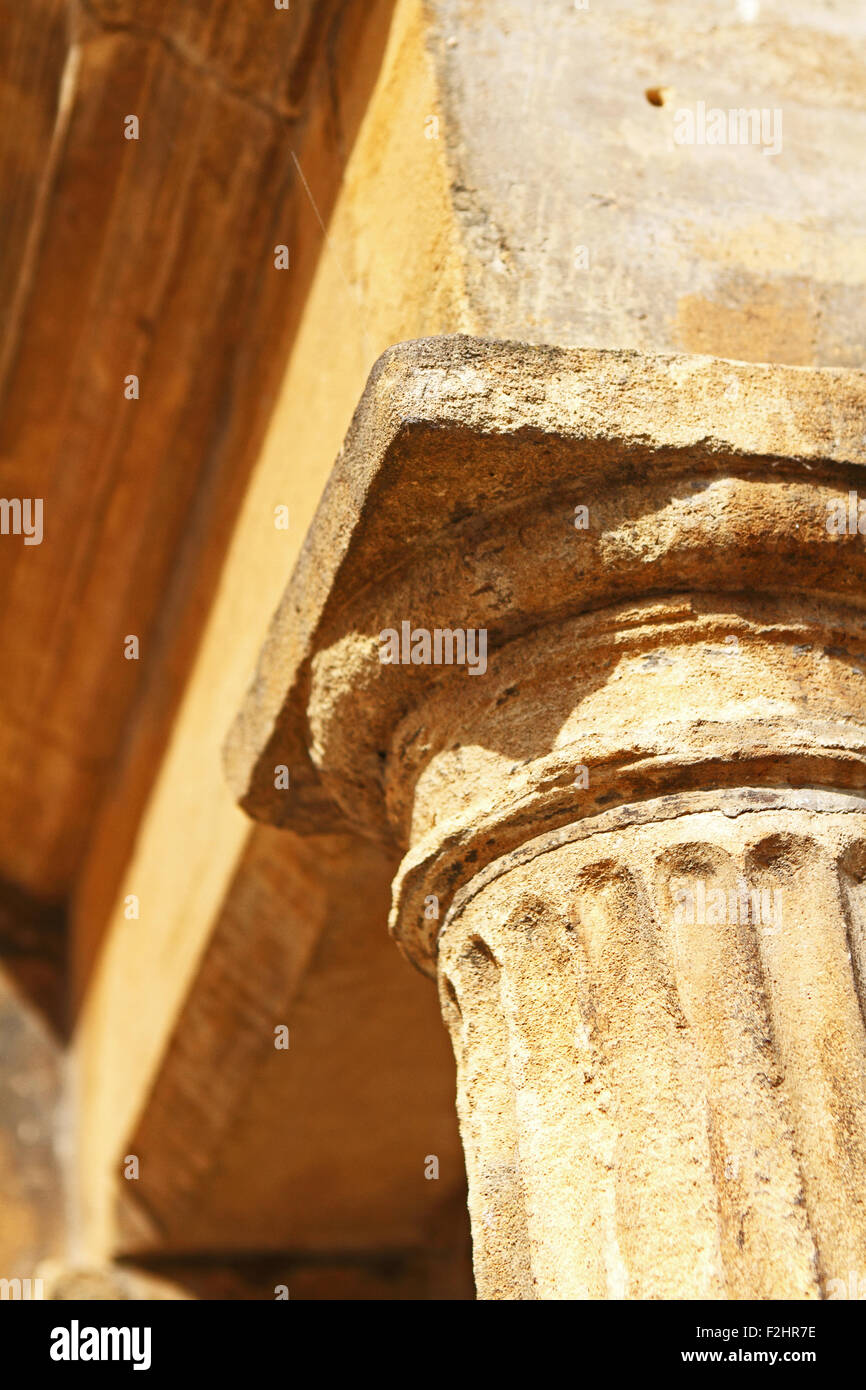 Classical structure detail hi-res stock photography and images - Alamy