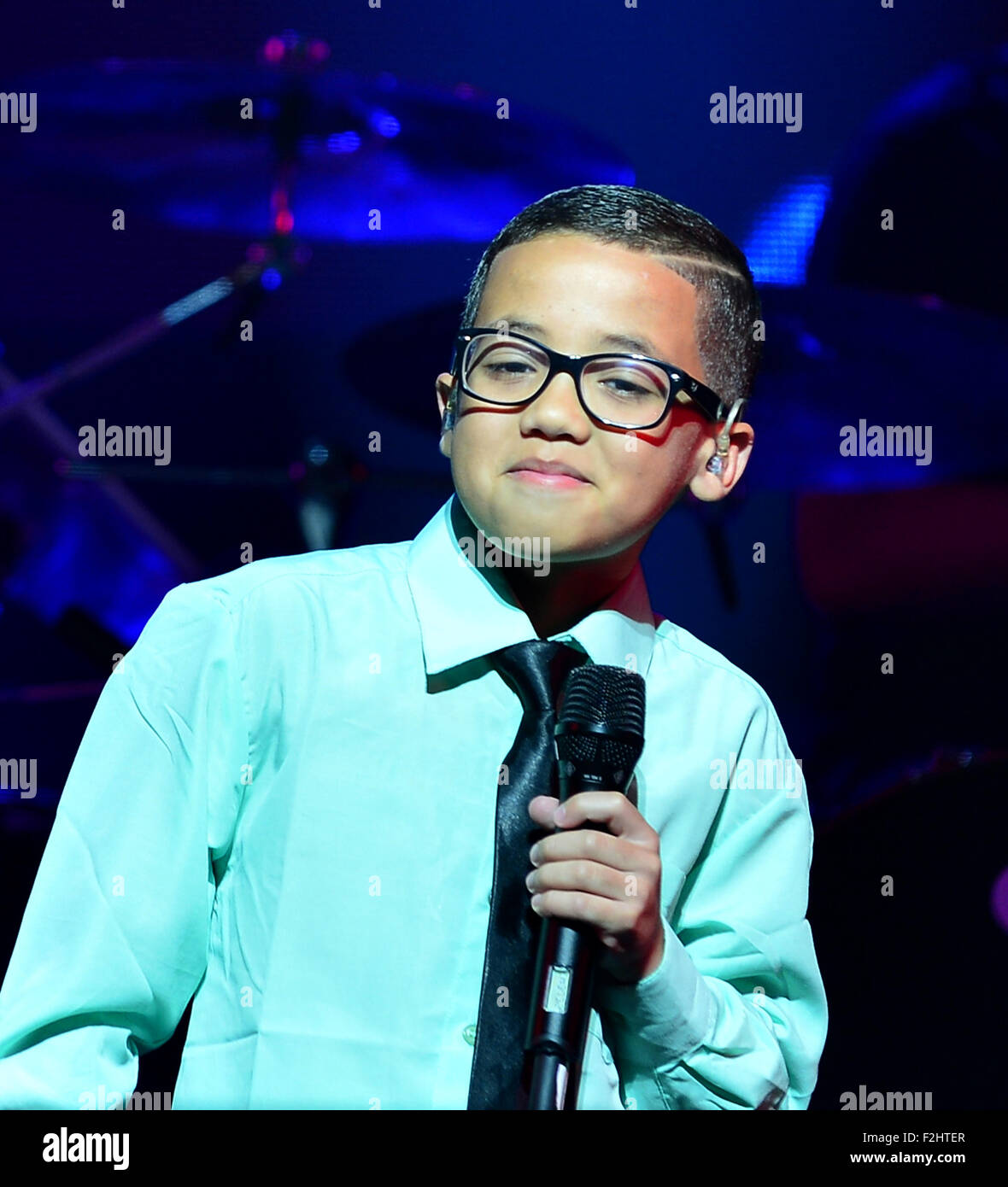 Latin pop singer hi-res stock photography and images - Alamy