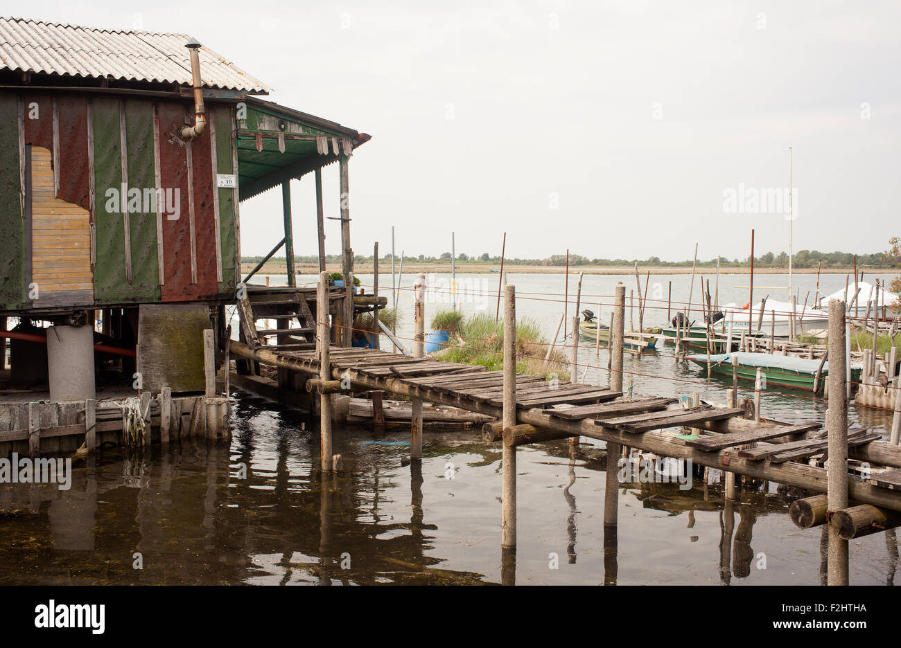 House stilts swamp hi-res stock photography and images - Alamy
