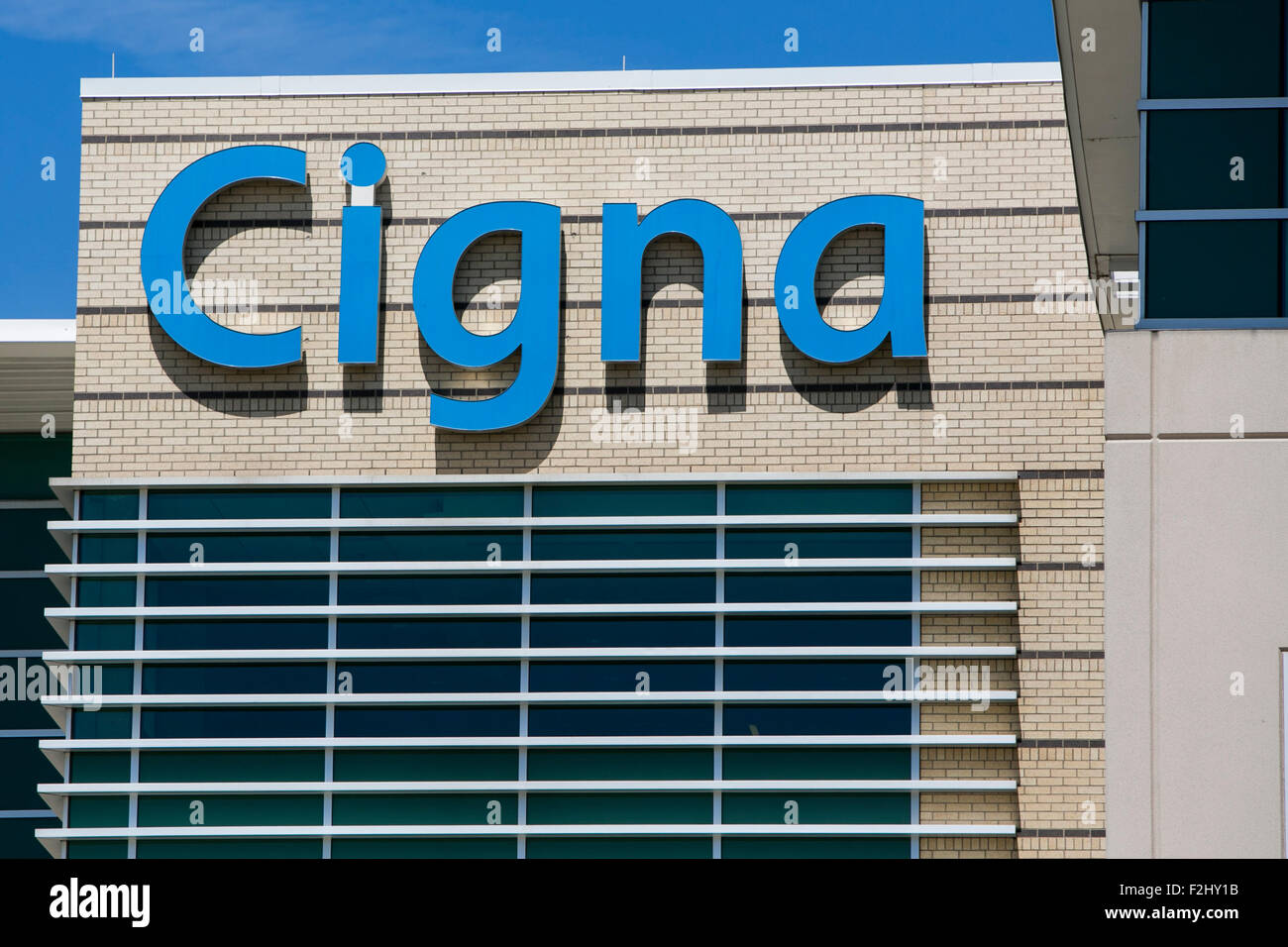 Cigna logo hi-res stock photography and images - Alamy