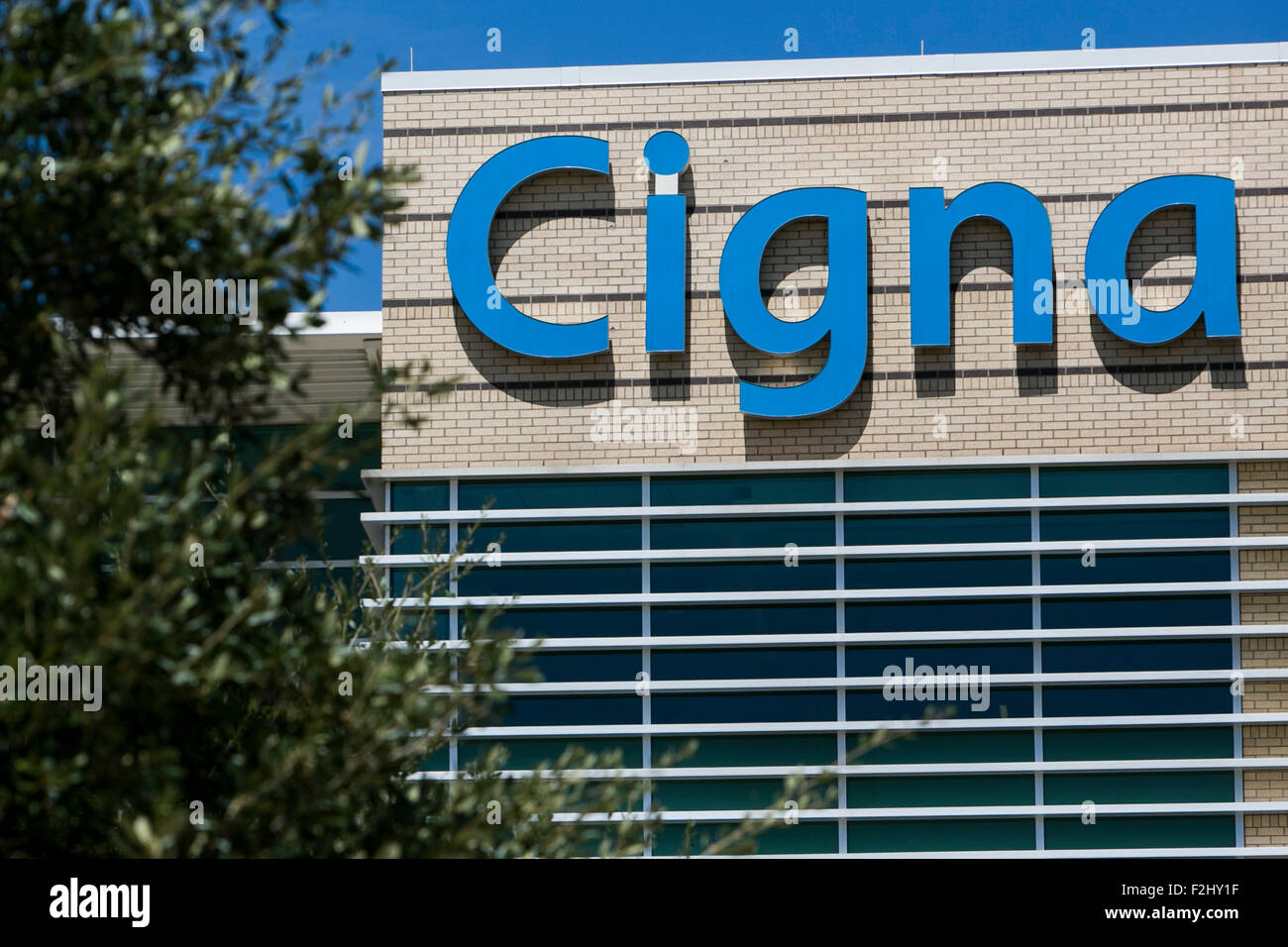 Cigna insurance company logo hi-res stock photography and images - Alamy