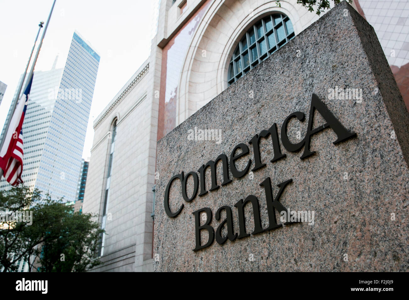 Comerica logo hi-res stock photography and images - Alamy