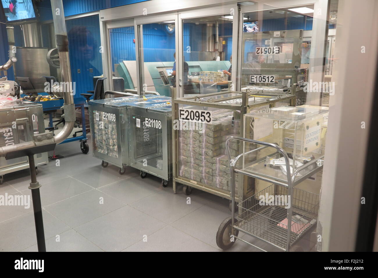 Money printing machine hi-res stock photography and images - Alamy