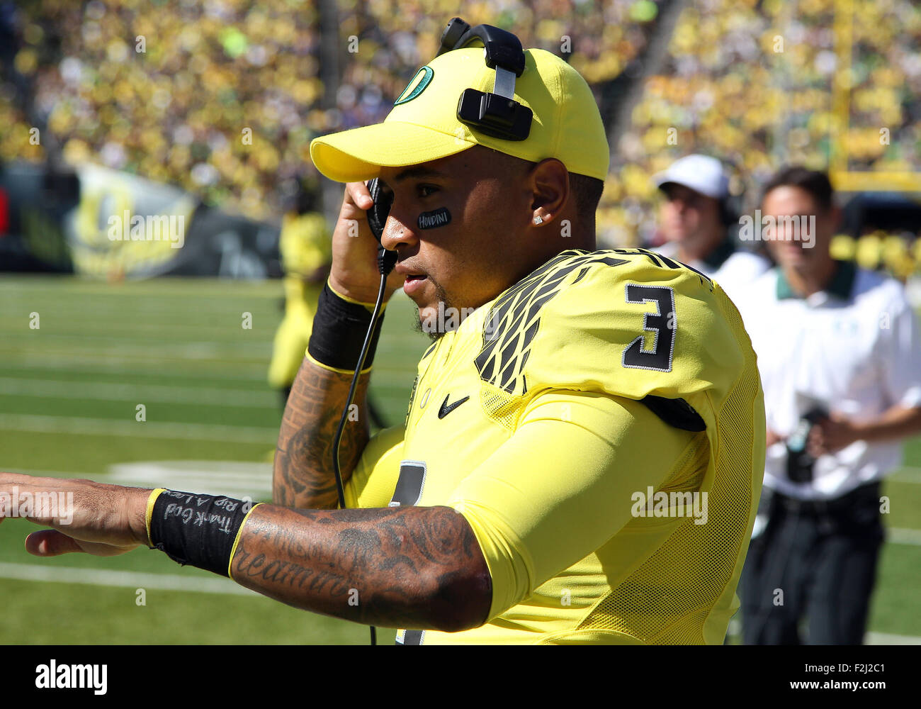 Autzen Stadium, Eugene, OR, USA. 19th Sep, 2015. Oregon Ducks ...