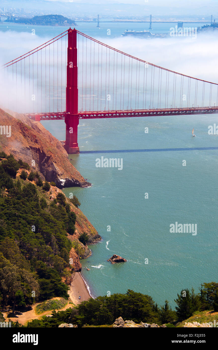 Bridge over the Pacific ocean, Golden Gate Bridge, San Francisco Bay ...