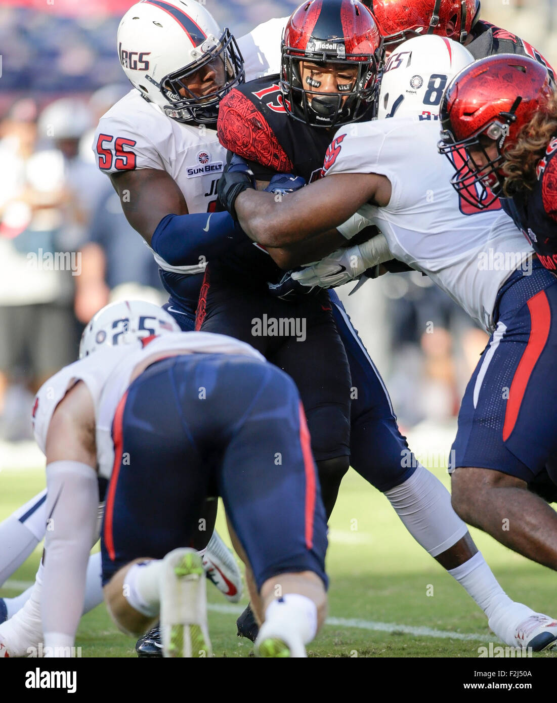 Aztec stadium 2015 hi-res stock photography and images - Alamy