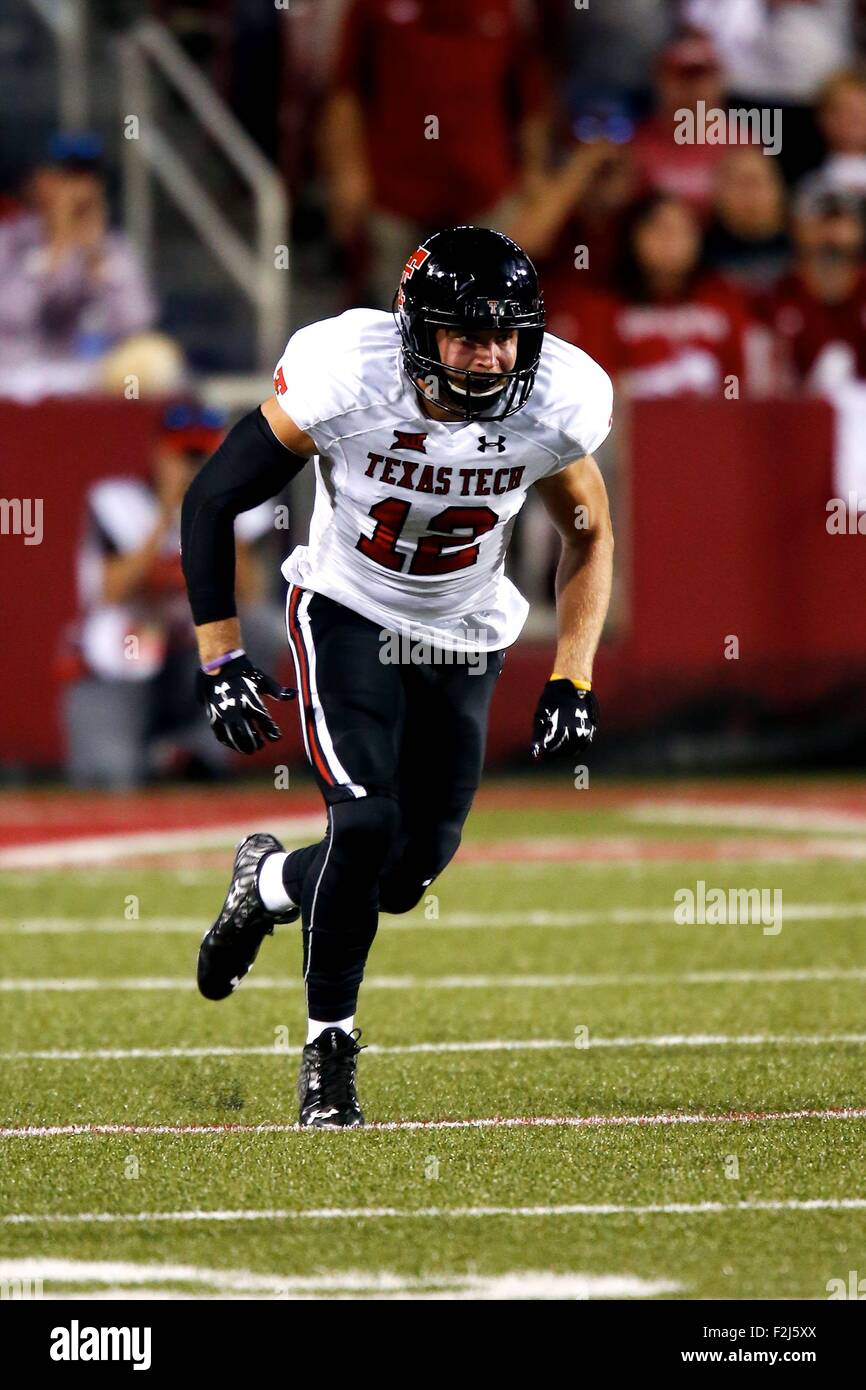 Fayetteville, AR. 19th Sep, 2015. Texas Tech wide receiver Ian Sadler ...