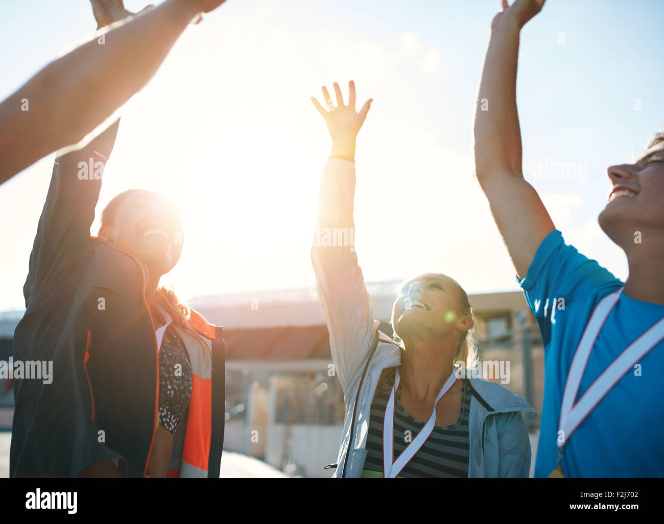 Gold medal athlete standing running hi-res stock photography and images ...