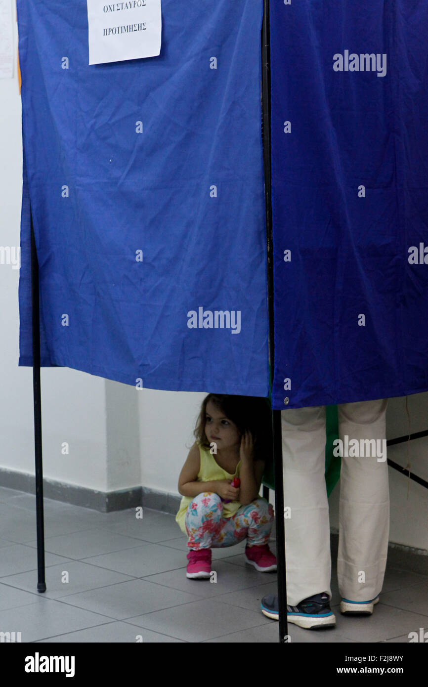 Girl voting booth mother hi-res stock photography and images - Alamy