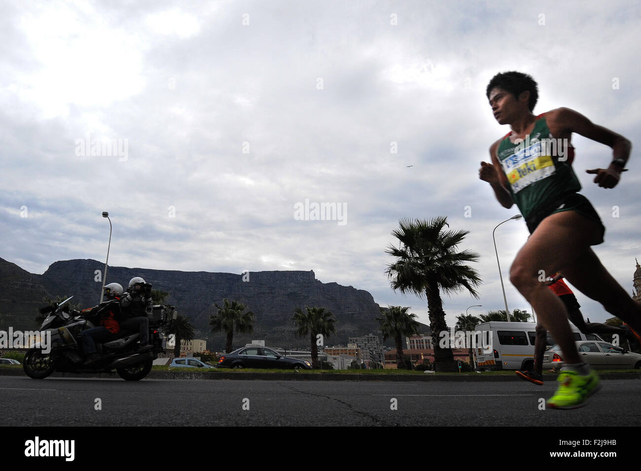 The 2015 Sanlam Cape Town Marathon Stock Photo - Alamy