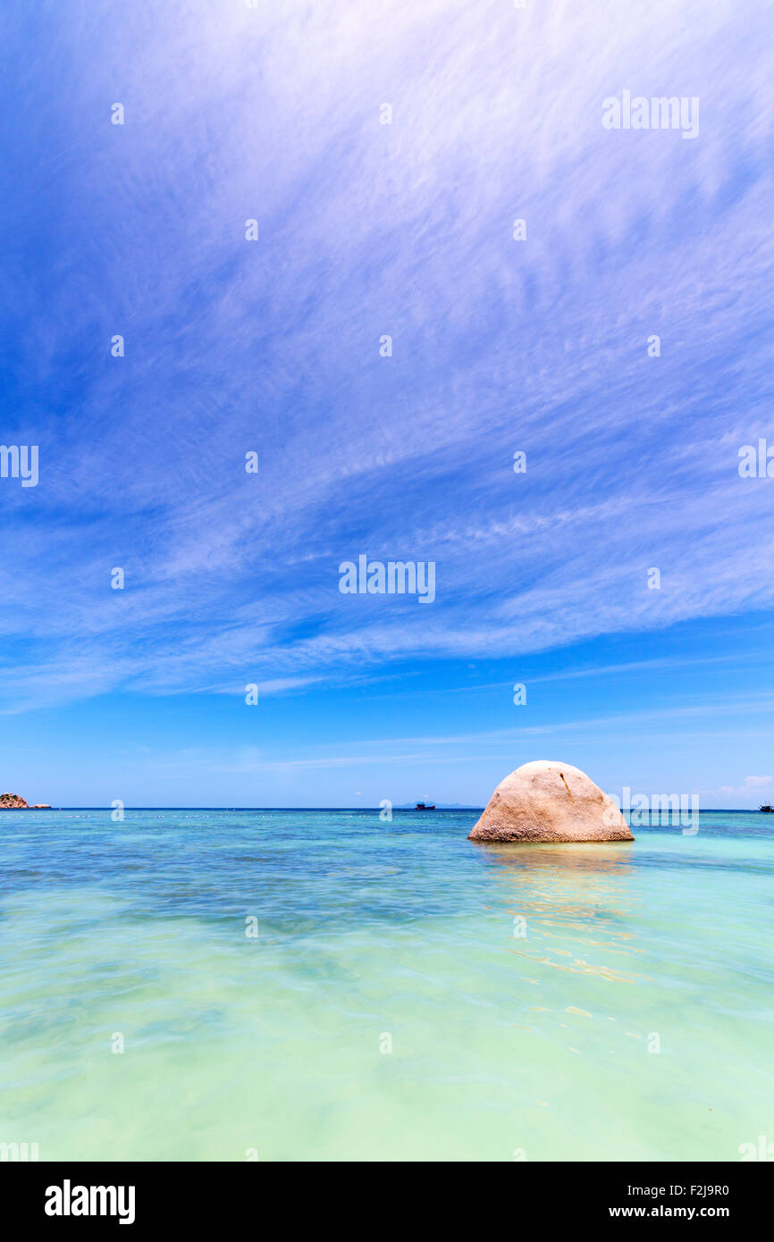 thailand kho tao bay isle white beach rocks in asia and south china sea ...
